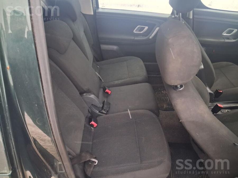 Green Skoda Roomster 2007 in Cesis, with an engine capacity of 1.90 L and mileage of 515 thousand km for 1120 €, photo 17 on AUTOMOTO.COM.LV
