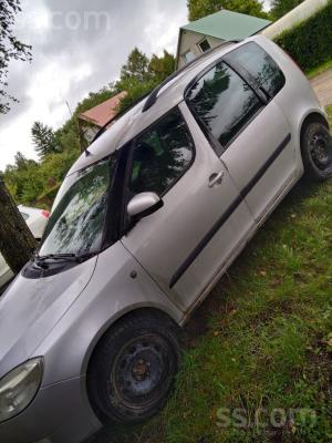 Grey Skoda Roomster 2006 in Tukums, with an engine capacity of 1.60 L and mileage of 0 thousand km for 400 €, photo 4 on AUTOMOTO.COM.LV