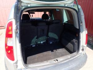 Grey Skoda Roomster 2007 in Liepaja, with an engine capacity of 1.60 L and mileage of 240 thousand km for 1750 €, photo 9 on AUTOMOTO.COM.LV