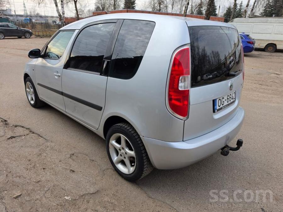 Pelēks Skoda Roomster 2007 Rīga, ar dzinēja tilpumu 1.40 L un nobraukumu 247 tūkst. km par 1970 €, foto 12 vietnē AUTOMOTO.COM.LV