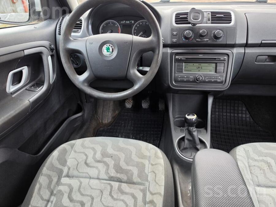 Pelēks Skoda Roomster 2007 Rīga, ar dzinēja tilpumu 1.40 L un nobraukumu 247 tūkst. km par 1970 €, foto 18 vietnē AUTOMOTO.COM.LV
