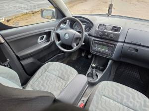 Pelēks Skoda Roomster 2007 Rīga, ar dzinēja tilpumu 1.40 L un nobraukumu 247 tūkst. km par 1970 €, foto 20 vietnē AUTOMOTO.COM.LV