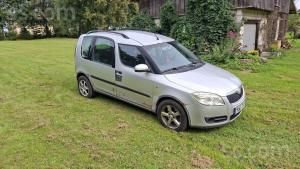 Pelēks Skoda Roomster 2007 Cēsis, ar dzinēja tilpumu 1.40 L un nobraukumu 607 tūkst. km par 500 €, foto  vietnē AUTOMOTO.COM.LV