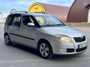Pelēks Skoda Roomster 2007 Panevēža, ar dzinēja tilpumu 1.90 L un nobraukumu 312 tūkst. km par 1250 €, foto  vietnē AUTOMOTO.COM.LV