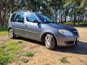 Pelēks Skoda Roomster 2007 Kauņa, ar dzinēja tilpumu 1.42 L un nobraukumu 276 tūkst. km par 1900 €, foto 3 vietnē AUTOMOTO.COM.LV