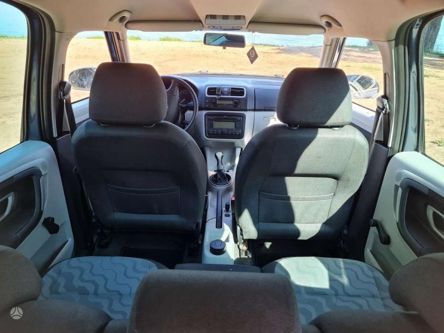 Pelēks Skoda Roomster 2007 Kauņa, ar dzinēja tilpumu 1.42 L un nobraukumu 276 tūkst. km par 1900 €, foto 13 vietnē AUTOMOTO.COM.LV