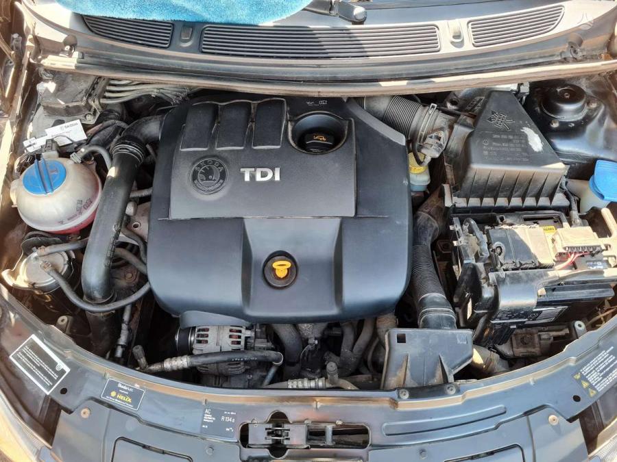 Pelēks Skoda Roomster 2007 Kauņa, ar dzinēja tilpumu 1.42 L un nobraukumu 276 tūkst. km par 1900 €, foto 14 vietnē AUTOMOTO.COM.LV