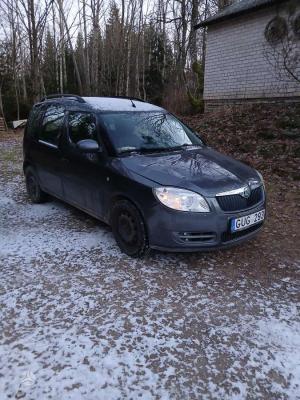 Grey Skoda Roomster 2008 in Kupiskis, with an engine capacity of 0.00 L and mileage of 232 thousand km for 350 €, photo  on AUTOMOTO.COM.LV