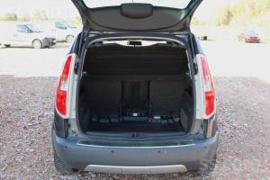 Pelēks Skoda Roomster 2008 Kuldīga, ar dzinēja tilpumu 1.90 L un nobraukumu 277 tūkst. km par 3500 €, foto 8 vietnē AUTOMOTO.COM.LV