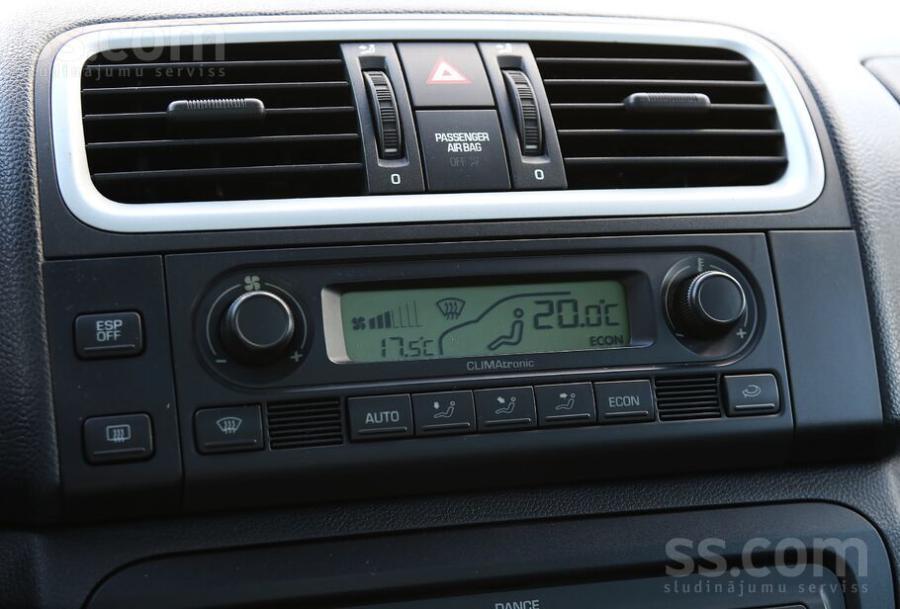 Pelēks Skoda Roomster 2008 Kuldīga, ar dzinēja tilpumu 1.90 L un nobraukumu 277 tūkst. km par 3500 €, foto 16 vietnē AUTOMOTO.COM.LV