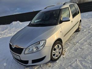 Grey Skoda Roomster 2012 in Utena, with an engine capacity of 1.60 L and mileage of 140 thousand km for 3800 €, photo  on AUTOMOTO.COM.LV