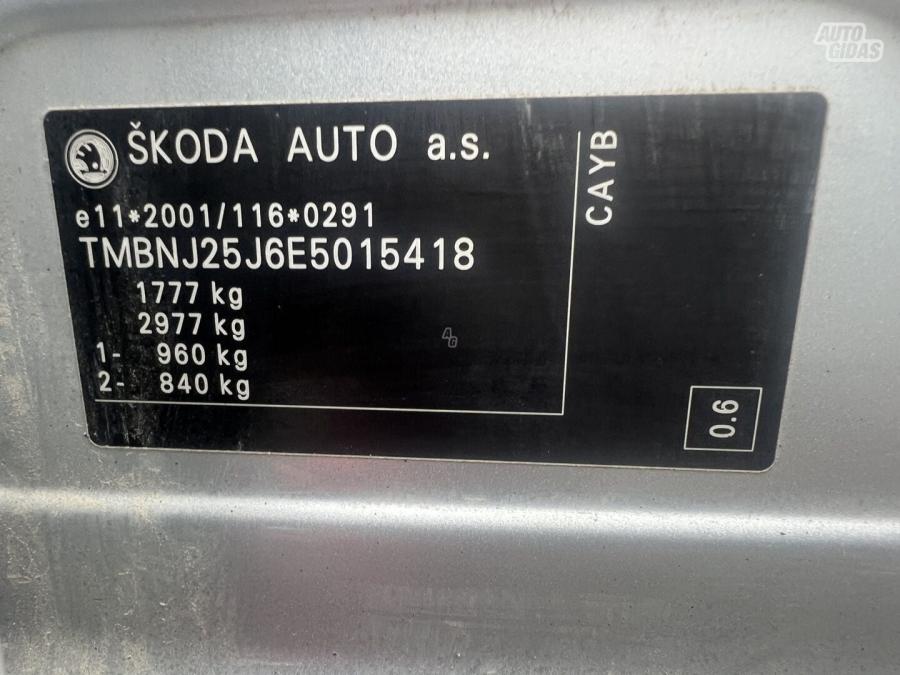 Grey Skoda Roomster 2013 in Siauliai, with an engine capacity of 1.60 L and mileage of 0 thousand km for 1199 €, photo 24 on AUTOMOTO.COM.LV