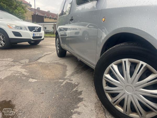 Grey Skoda Roomster 2013 in Siauliai, with an engine capacity of 1.60 L and mileage of 207 thousand km for 1749 €, photo 10 on AUTOMOTO.COM.LV