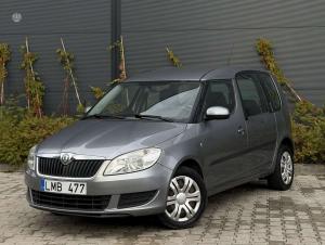 Grey Skoda Roomster 2013 in Vilnius, with an engine capacity of 1.60 L and mileage of 289 thousand km for 2990 €, photo 3 on AUTOMOTO.COM.LV