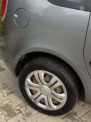 Grey Skoda Roomster 2013 in Vilnius, with an engine capacity of 1.60 L and mileage of 289 thousand km for 2990 €, photo 17 on AUTOMOTO.COM.LV