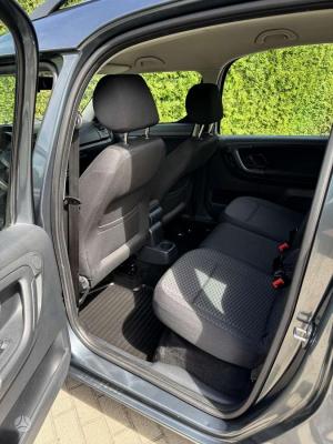 Grey Skoda Roomster 2015 in Vilkaviskis, with an engine capacity of 1.60 L and mileage of 212 thousand km for 3750 €, photo 13 on AUTOMOTO.COM.LV