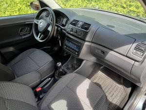 Grey Skoda Roomster 2015 in Vilkaviskis, with an engine capacity of 1.60 L and mileage of 212 thousand km for 3750 €, photo 19 on AUTOMOTO.COM.LV