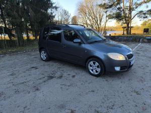 Pelēks Skoda Roomster 2006 Pakruojis, ar dzinēja tilpumu 1.90 L un nobraukumu 275 tūkst. km par 2100 €, foto 3 vietnē AUTOMOTO.COM.LV