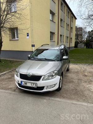 Pelēks Skoda Roomster 2012 Rīga, ar dzinēja tilpumu 1.60 L un nobraukumu 0 tūkst. km par 1150 €, foto 7 vietnē AUTOMOTO.COM.LV