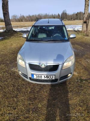Pelēks Skoda Roomster 2007 Rapla, ar dzinēja tilpumu 1.40 L un nobraukumu 195 tūkst. km par 1400 €, foto 2 vietnē AUTOMOTO.COM.LV