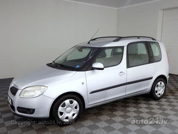 Grey Skoda Roomster 2007 in Tallinn, with an engine capacity of 1.40 L and mileage of 195 thousand km for 1799 €, photo 2 on AUTOMOTO.COM.LV