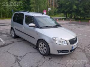 Серый Шкода Румстер 2007 в Рига, объемом двигателя 1.40 л и пробегом 213 тыс. км за 1300 €, фото  на AUTOMOTO.COM.LV