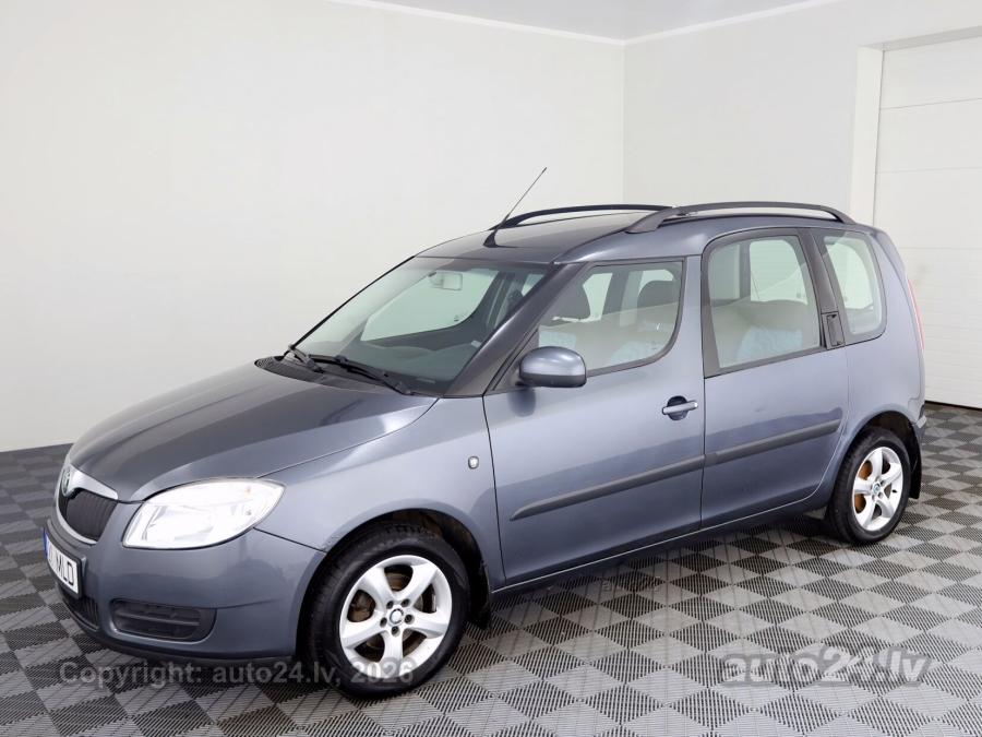 Pelēks Skoda Roomster 2008 Tallina, ar dzinēja tilpumu 1.20 L un nobraukumu 165 tūkst. km par 1599 €, foto 3 vietnē AUTOMOTO.COM.LV
