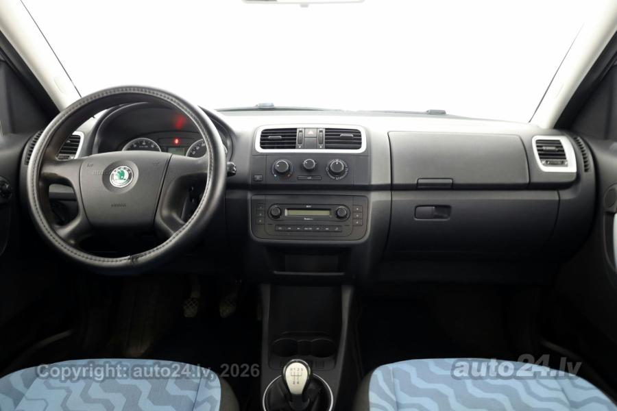 Pelēks Skoda Roomster 2008 Tallina, ar dzinēja tilpumu 1.20 L un nobraukumu 165 tūkst. km par 1599 €, foto 6 vietnē AUTOMOTO.COM.LV
