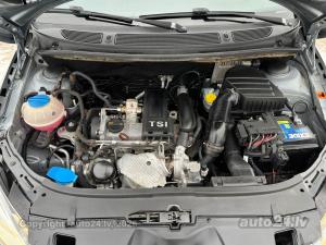 Pelēks Skoda Roomster 2012 Tallina, ar dzinēja tilpumu 1.20 L un nobraukumu 213 tūkst. km par 3590 €, foto 24 vietnē AUTOMOTO.COM.LV