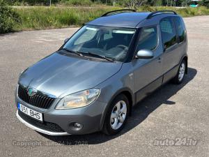 Grey Skoda Roomster 2012 in Tallinn, with an engine capacity of 1.20 L and mileage of 213 thousand km for 3490 €, photo  on AUTOMOTO.COM.LV