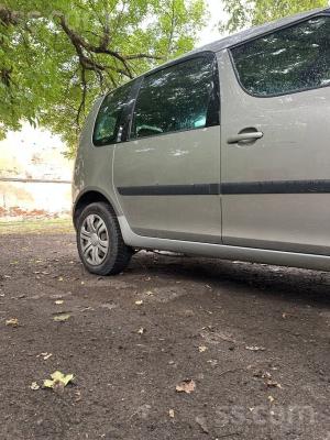 Pelēks Skoda Roomster 2012 Rīga, ar dzinēja tilpumu 1.20 L un nobraukumu 295 tūkst. km par 1800 €, foto 10 vietnē AUTOMOTO.COM.LV