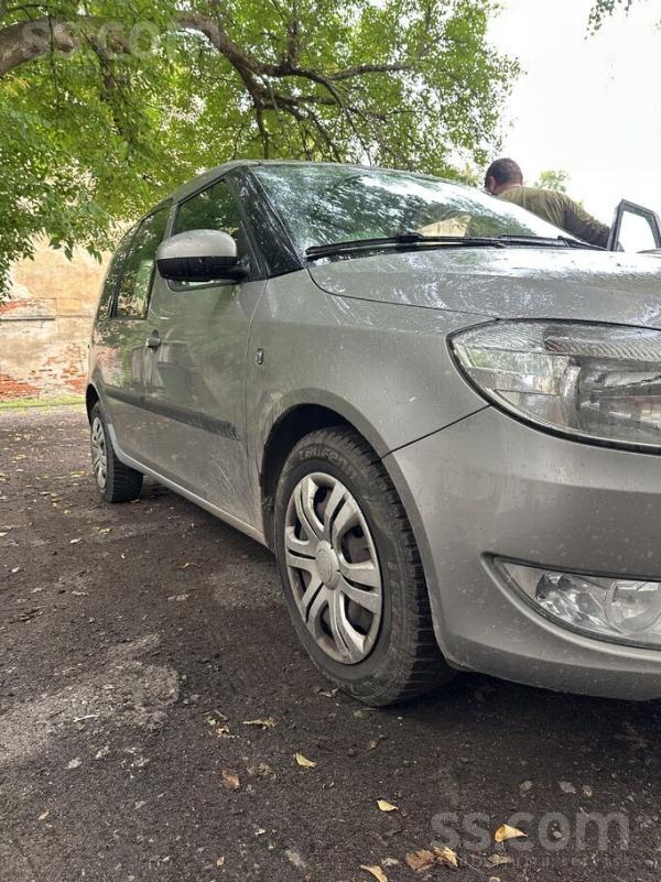 Pelēks Skoda Roomster 2012 Rīga, ar dzinēja tilpumu 1.20 L un nobraukumu 295 tūkst. km par 1800 €, foto 11 vietnē AUTOMOTO.COM.LV