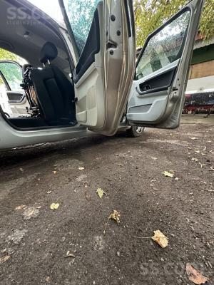Pelēks Skoda Roomster 2012 Rīga, ar dzinēja tilpumu 1.20 L un nobraukumu 295 tūkst. km par 1800 €, foto 17 vietnē AUTOMOTO.COM.LV