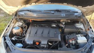 Grey Skoda Roomster 2013 in Kaunas, with an engine capacity of 1.60 L and mileage of 460 thousand km for 3300 €, photo 8 on AUTOMOTO.COM.LV