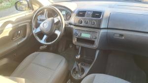 Grey Skoda Roomster 2013 in Kaunas, with an engine capacity of 1.60 L and mileage of 460 thousand km for 3300 €, photo 11 on AUTOMOTO.COM.LV