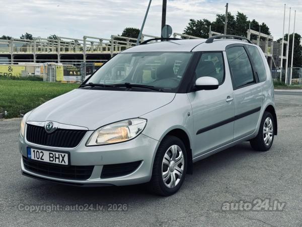 Pelēks Skoda Roomster 2013 Tallina, ar dzinēja tilpumu 1.60 L un nobraukumu 188 tūkst. km par 3290 €, foto 1 vietnē AUTOMOTO.COM.LV