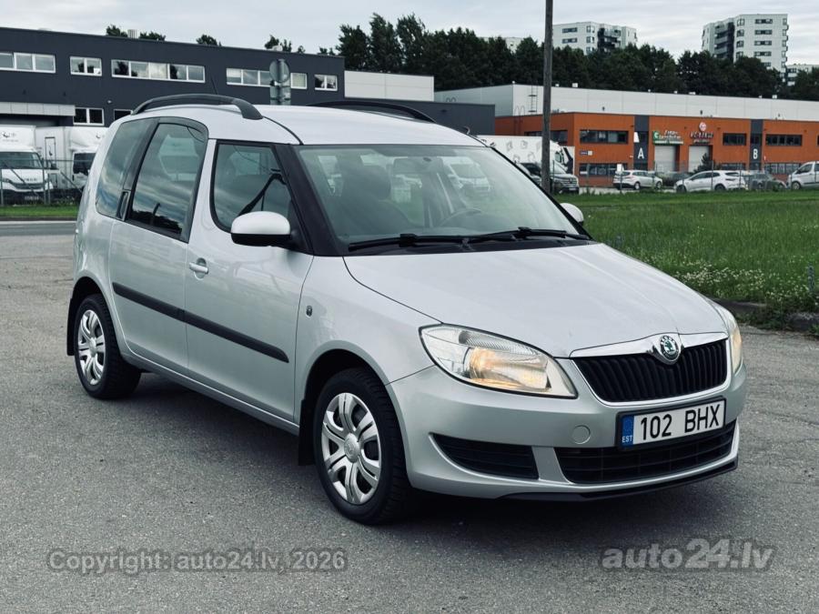 Pelēks Skoda Roomster 2013 Tallina, ar dzinēja tilpumu 1.60 L un nobraukumu 188 tūkst. km par 3290 €, foto 6 vietnē AUTOMOTO.COM.LV
