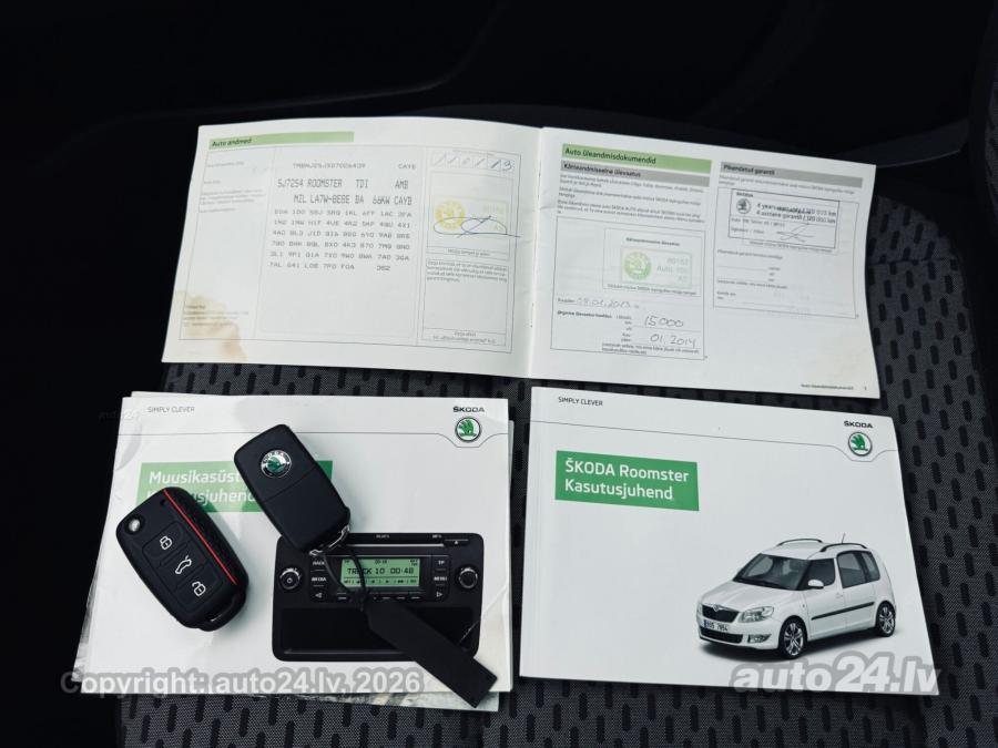Pelēks Skoda Roomster 2013 Tallina, ar dzinēja tilpumu 1.60 L un nobraukumu 188 tūkst. km par 3290 €, foto 18 vietnē AUTOMOTO.COM.LV