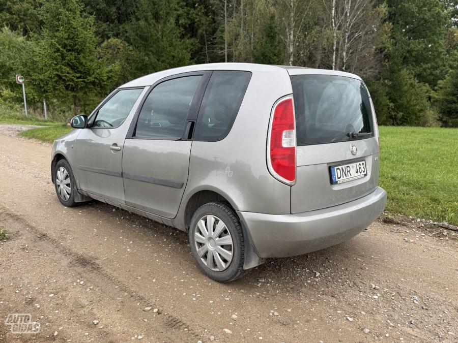 Skoda Roomster 2008 Šauļi, ar dzinēja tilpumu 1.40 L un nobraukumu 260 tūkst. km par 1250 €, foto 5 vietnē AUTOMOTO.COM.LV