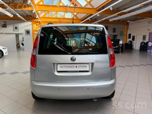 Skoda Roomster 2010 Ogre, ar dzinēja tilpumu 1.60 L un nobraukumu 179 tūkst. km par 3995 €, foto 4 vietnē AUTOMOTO.COM.LV