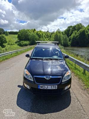 Skoda Roomster 2012 Kauņa, ar dzinēja tilpumu 1.60 L un nobraukumu 198 tūkst. km par 2700 €, foto  vietnē AUTOMOTO.COM.LV