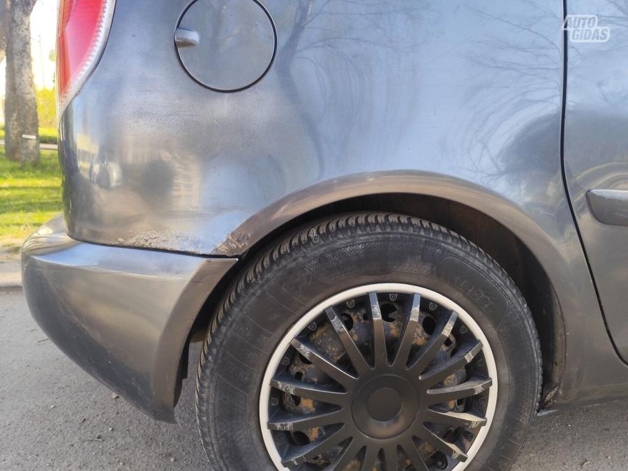Skoda Roomster 2007 Viļņa, ar dzinēja tilpumu 1.40 L un nobraukumu 350 tūkst. km par 850 €, foto 7 vietnē AUTOMOTO.COM.LV
