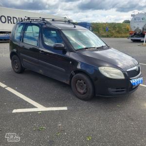 Skoda Roomster 2007 in Kaunas, with an engine capacity of 1.40 L and mileage of 300 thousand km for 750 €, photo 3 on AUTOMOTO.COM.LV