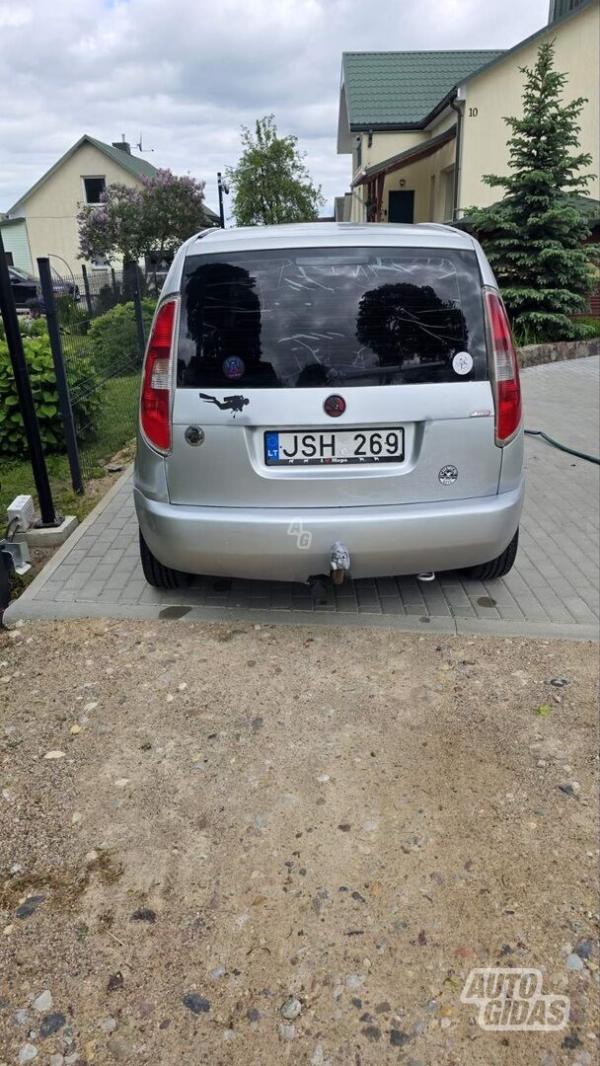 Skoda Roomster 2007 Viļņa, ar dzinēja tilpumu 1.90 L un nobraukumu 380 tūkst. km par 1400 €, foto 5 vietnē AUTOMOTO.COM.LV
