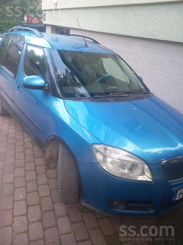 Skoda Roomster 2008 Rīga, ar dzinēja tilpumu 1.60 L un nobraukumu 319 tūkst. km par 4000 €, foto 2 vietnē AUTOMOTO.COM.LV