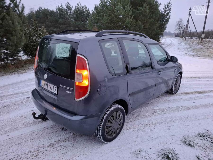 Skoda Roomster 2008 in Kaunas, with an engine capacity of 1.40 L and mileage of 266 thousand km for 1100 €, photo 1 on AUTOMOTO.COM.LV