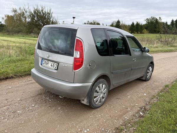 Skoda Roomster 2008 Šauļi, ar dzinēja tilpumu 1.40 L un nobraukumu 260 tūkst. km par 1450 €, foto 4 vietnē AUTOMOTO.COM.LV