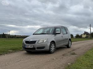 Skoda Roomster 2008 in Siauliai, with an engine capacity of 1.40 L and mileage of 260 thousand km for 1450 €, photo 2 on AUTOMOTO.COM.LV