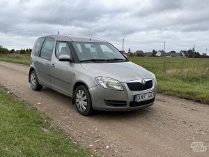 Skoda Roomster 2008 in Siauliai, with an engine capacity of 1.40 L and mileage of 260 thousand km for 1350 €, photo  on AUTOMOTO.COM.LV