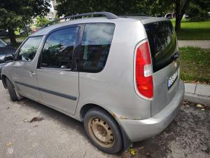 Skoda Roomster 2008 in Vilnius, with an engine capacity of 1.42 L and mileage of 345 thousand km for 999 €, photo 10 on AUTOMOTO.COM.LV